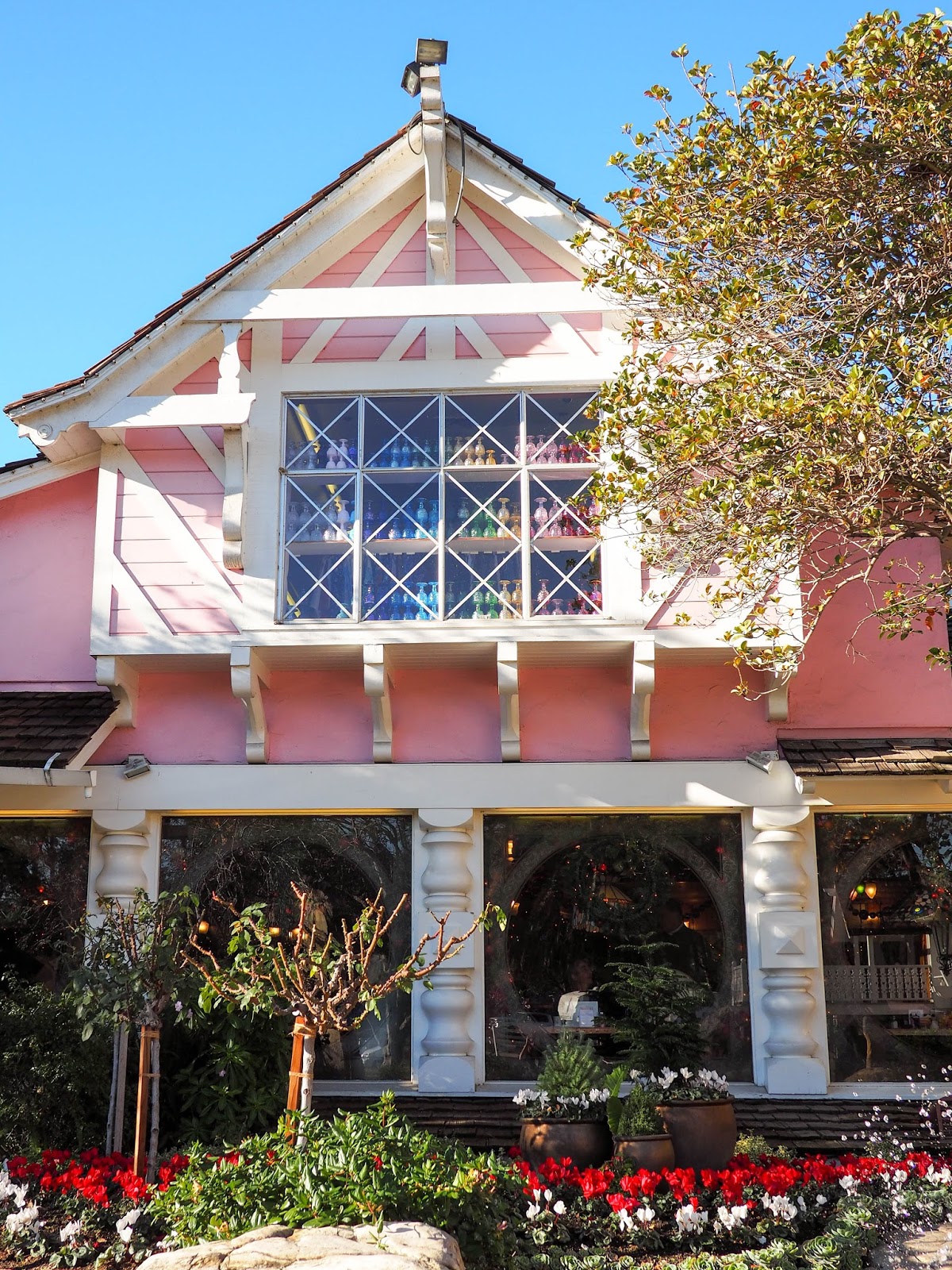Little Hiccups: Our Stay at the Madonna Inn
