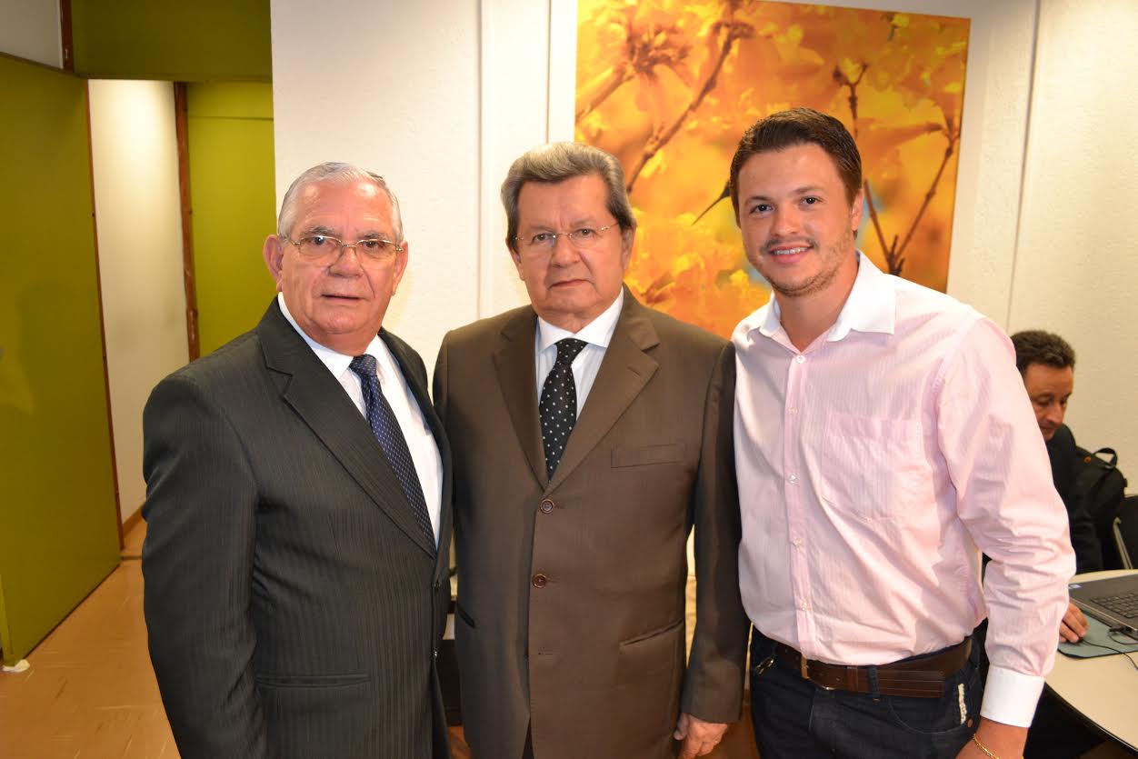 Emenda de Onevan garante 14 TVs para escolas de São Gabriel do Oeste ...