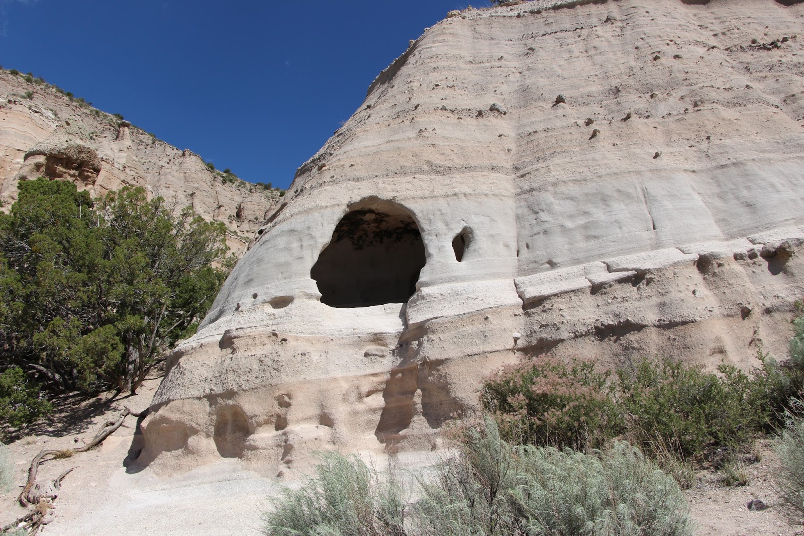 Kinou's World: 16 mai 2016 - Cochiti Lake > Tent Rocks > Cedar Crest ...
