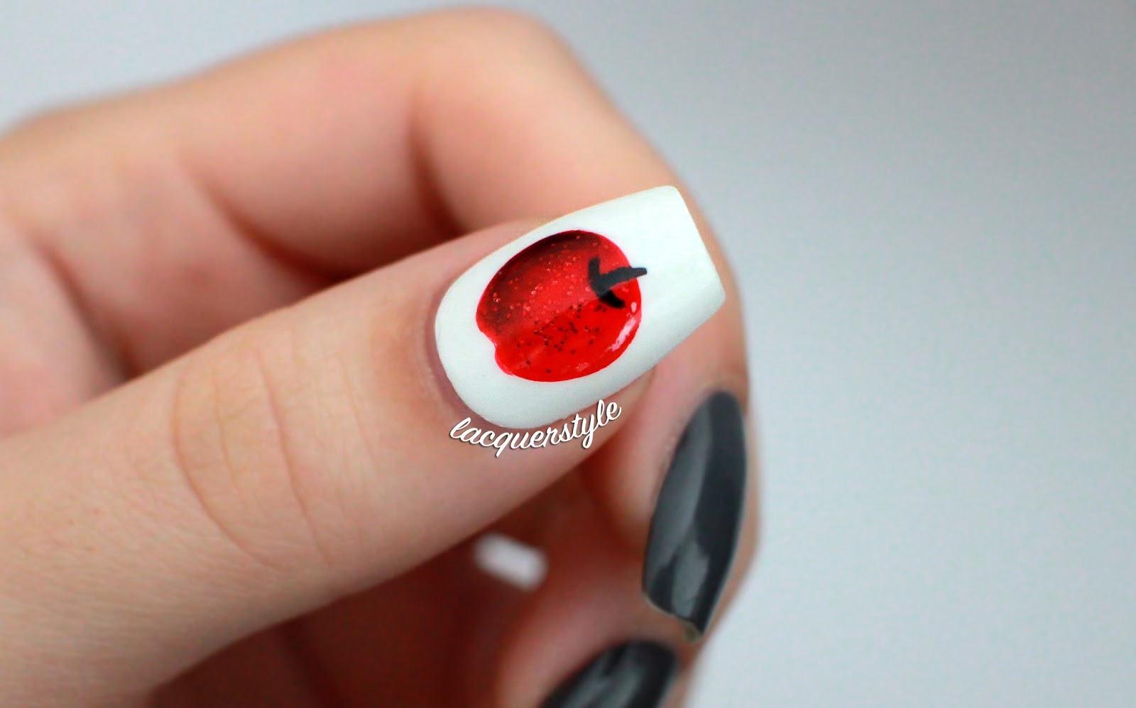 Lacquerstyle.com: Vintage Newspaper Nails & An Apple Nail Art Tutorial!