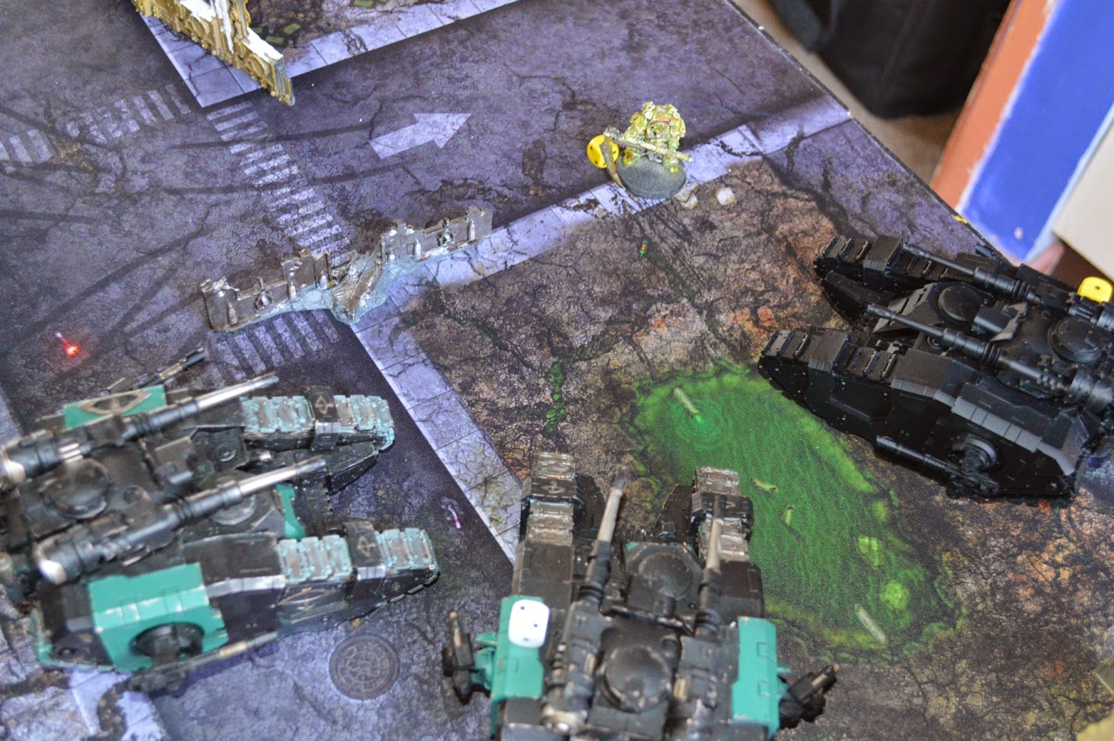 40k Brawl! Spawn over-run! Sons of Horhey Vs Chaos Emperors Will, Purge ...