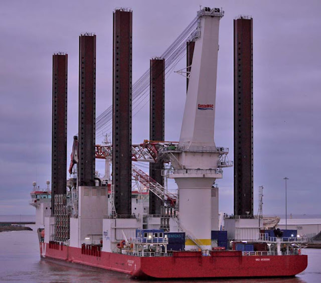 I Must Go Down to the Sea Again.....: MPI Discovery Wind Turbine ...