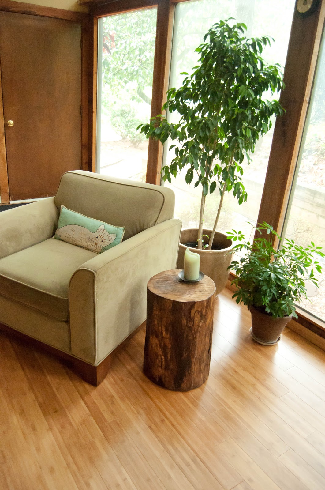 Rustic Modern: Tree Table DIY