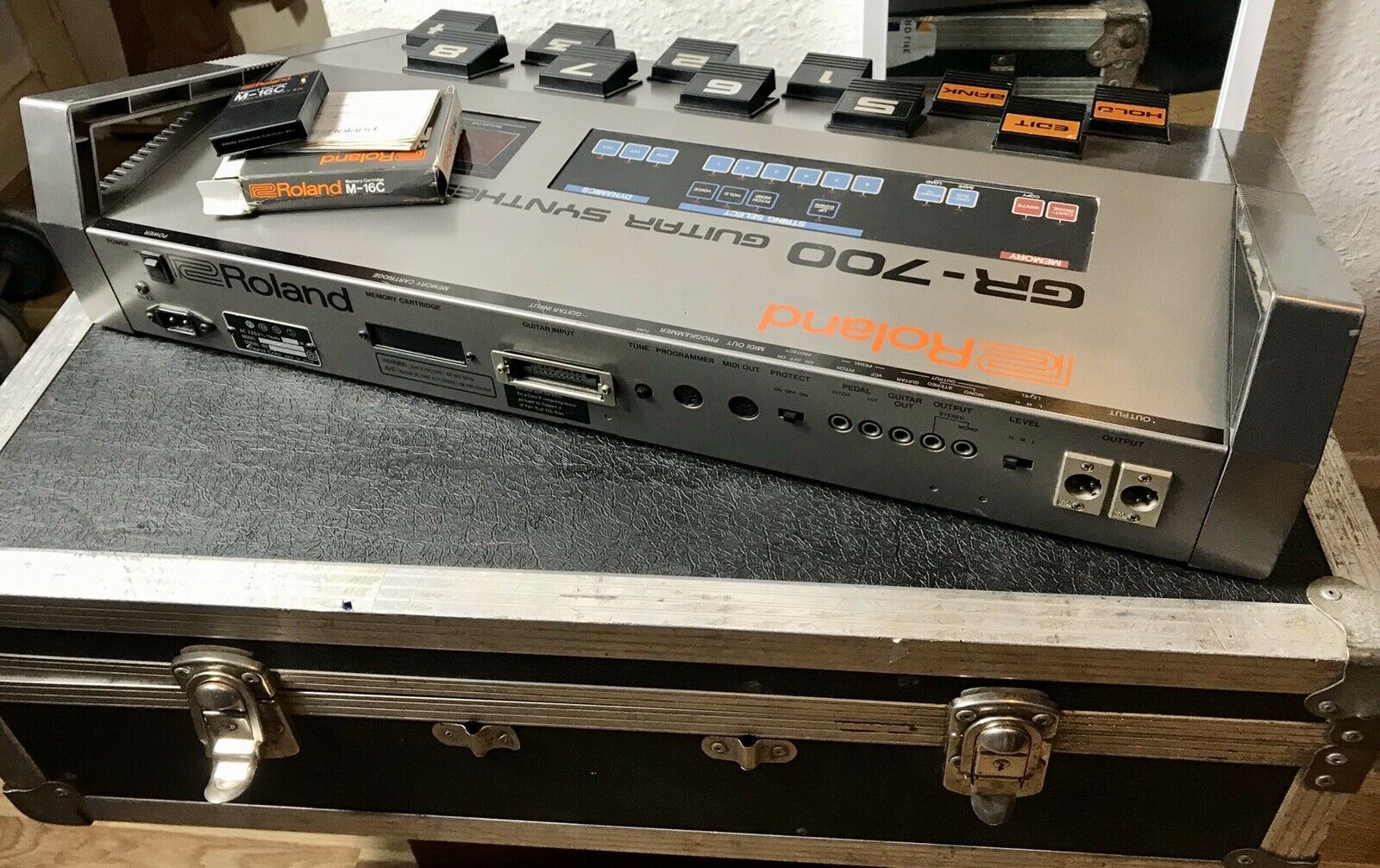 MATRIXSYNTH: Roland GR-700 MIDI Guitar Synth