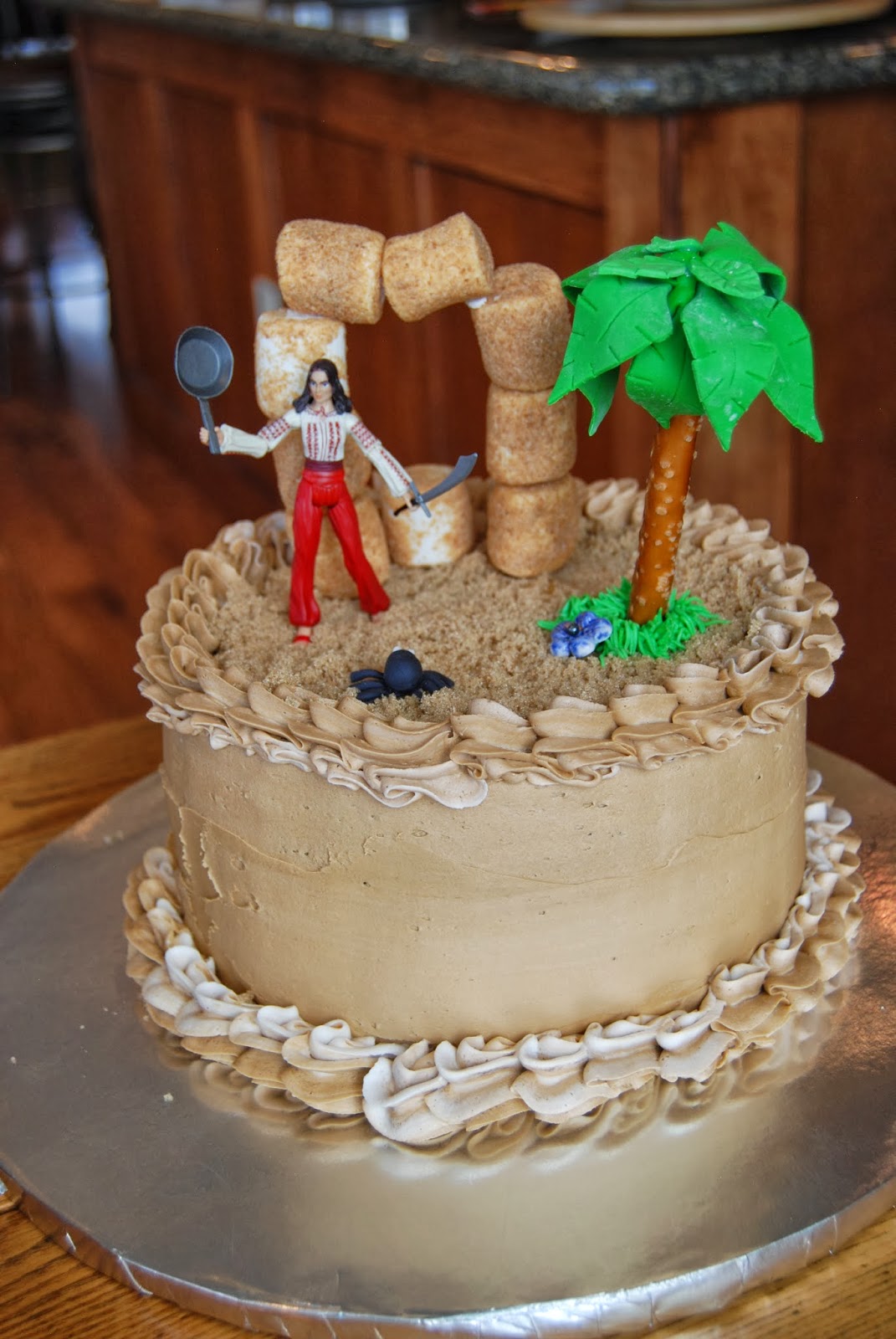 Gamma Susie's This n That: Indiana Jones Cake