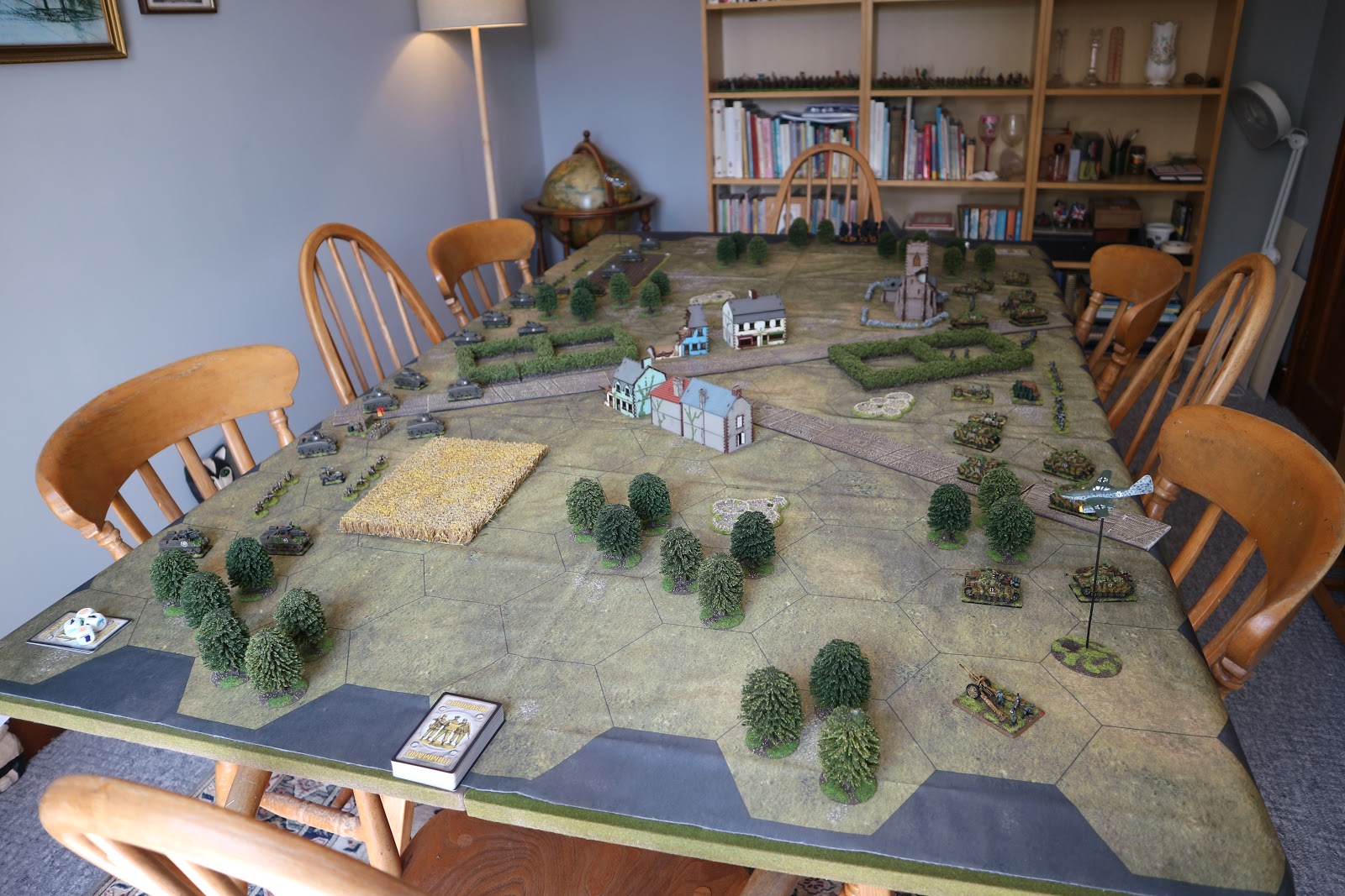A figure painting therapy project.: Memoir '44 - a few tweaks and a game.