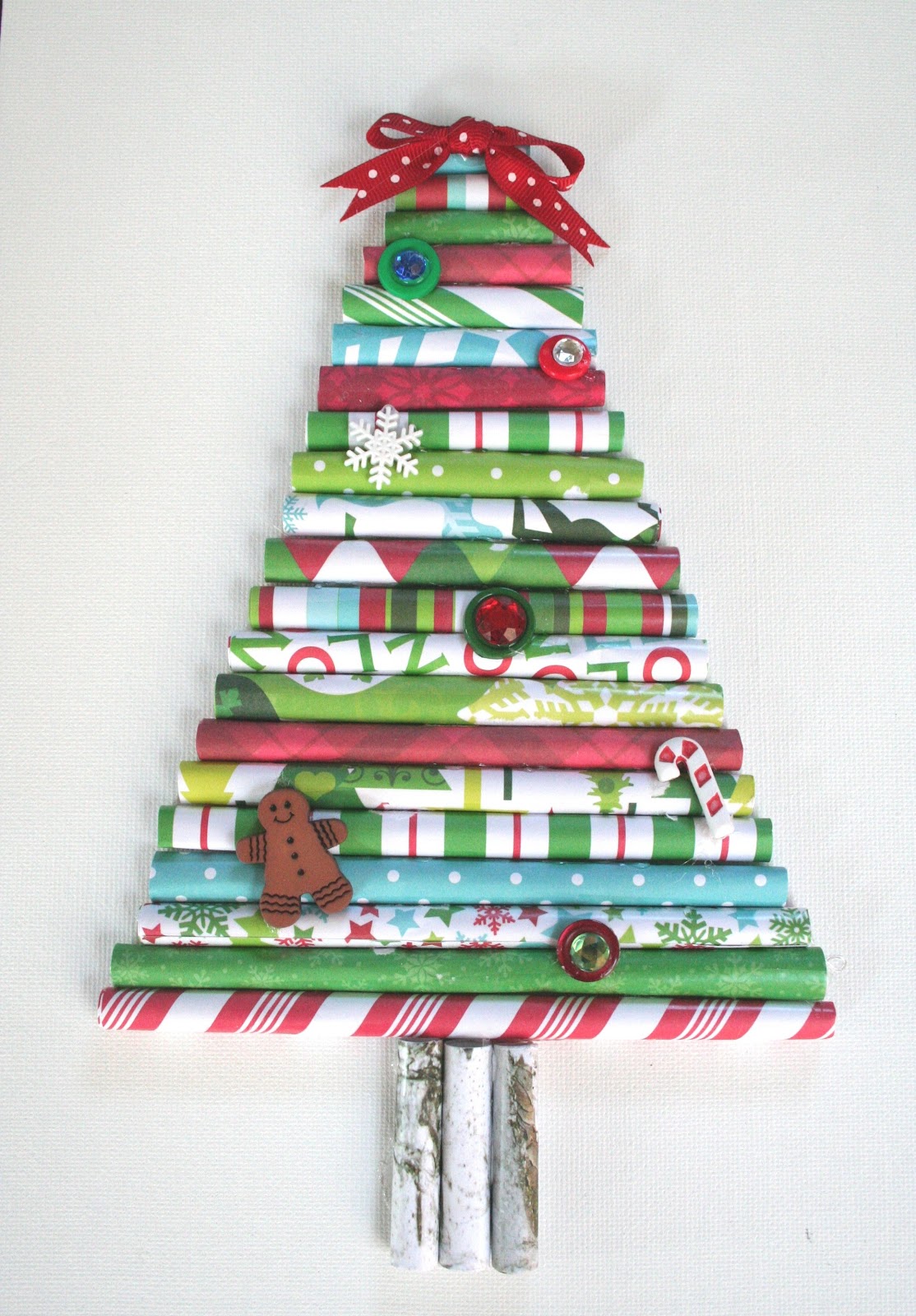 FANTASTIC FRIDAY!: Rolled Paper Christmas Tree - $5