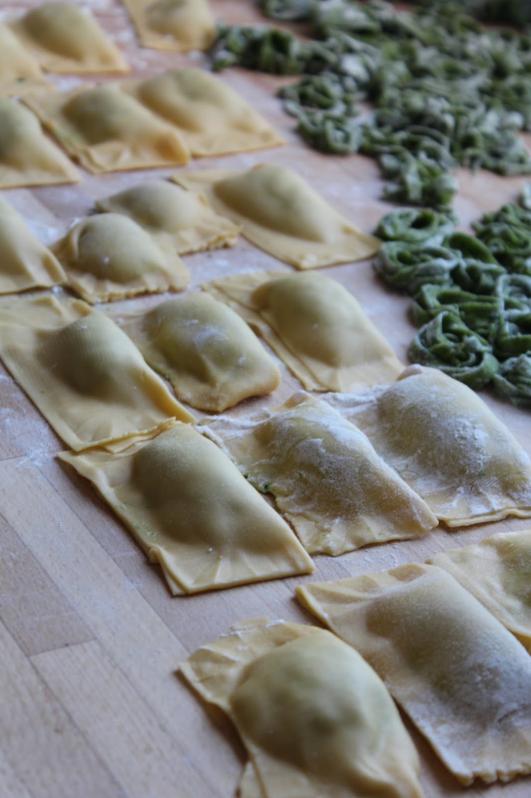 seidenfeins Blog vom schönen Landleben: Exkursion ! Bärlauch & Ravioli ...