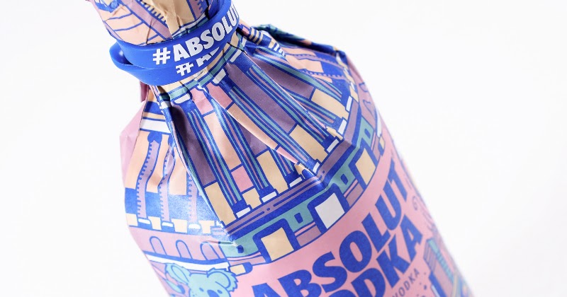 Absolut Vodka Bag on Packaging of the World - Creative Package Design ...