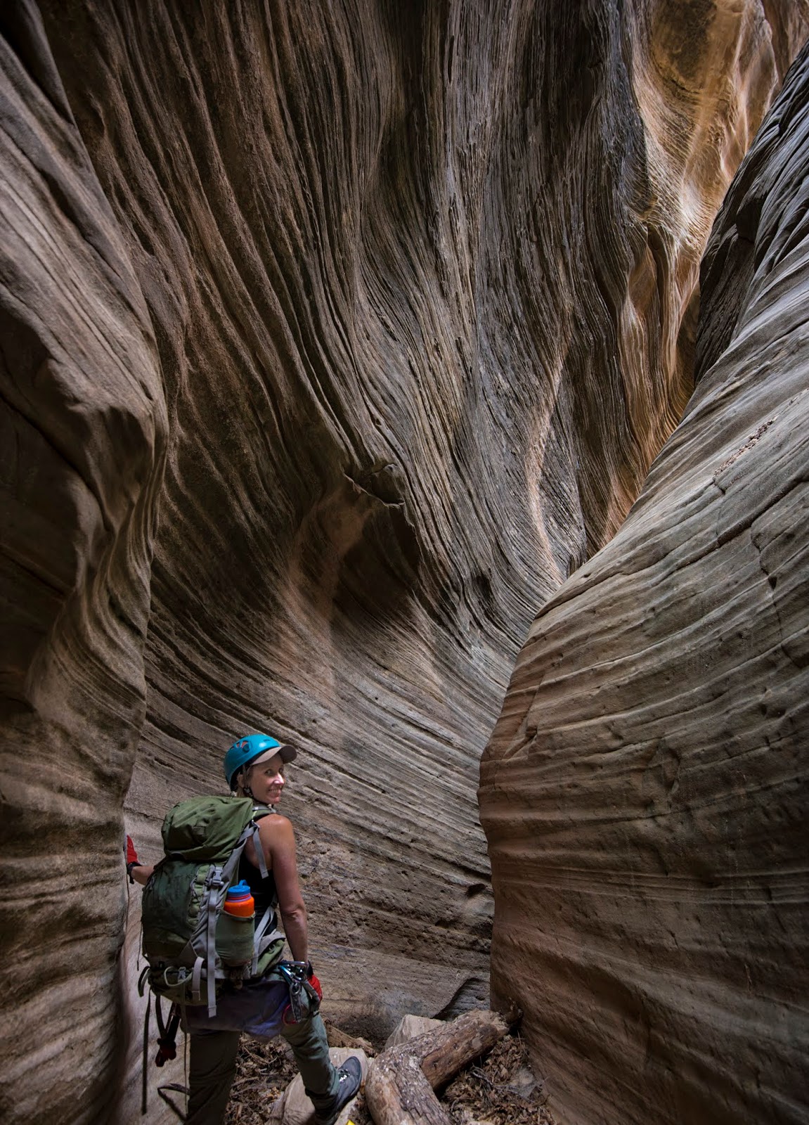 CHECKERBOARD CANYON 3BIV. ZION NATIONAL PARK - ADAM HAYDOCK