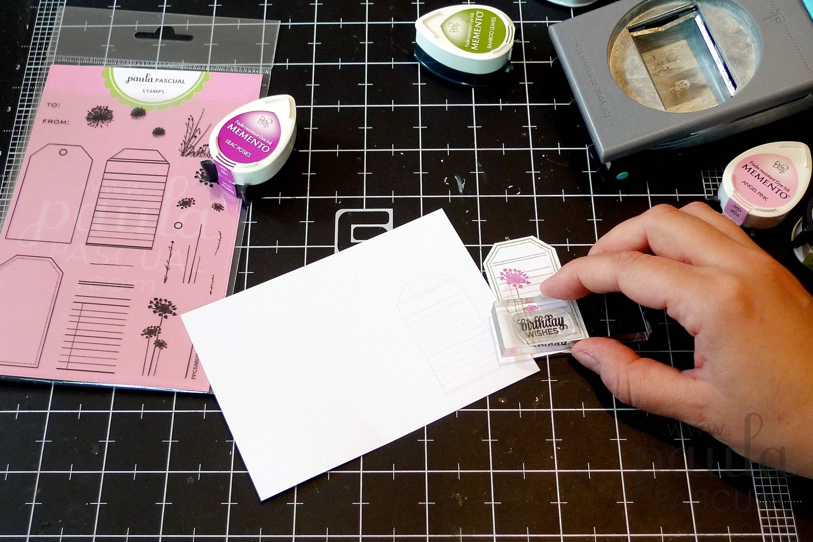 Paula Pascual: Punchable Tags - Tutorial