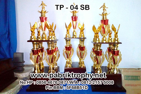 Sentral Trophy Murah Tulungagung: Distributor Trophy Murah