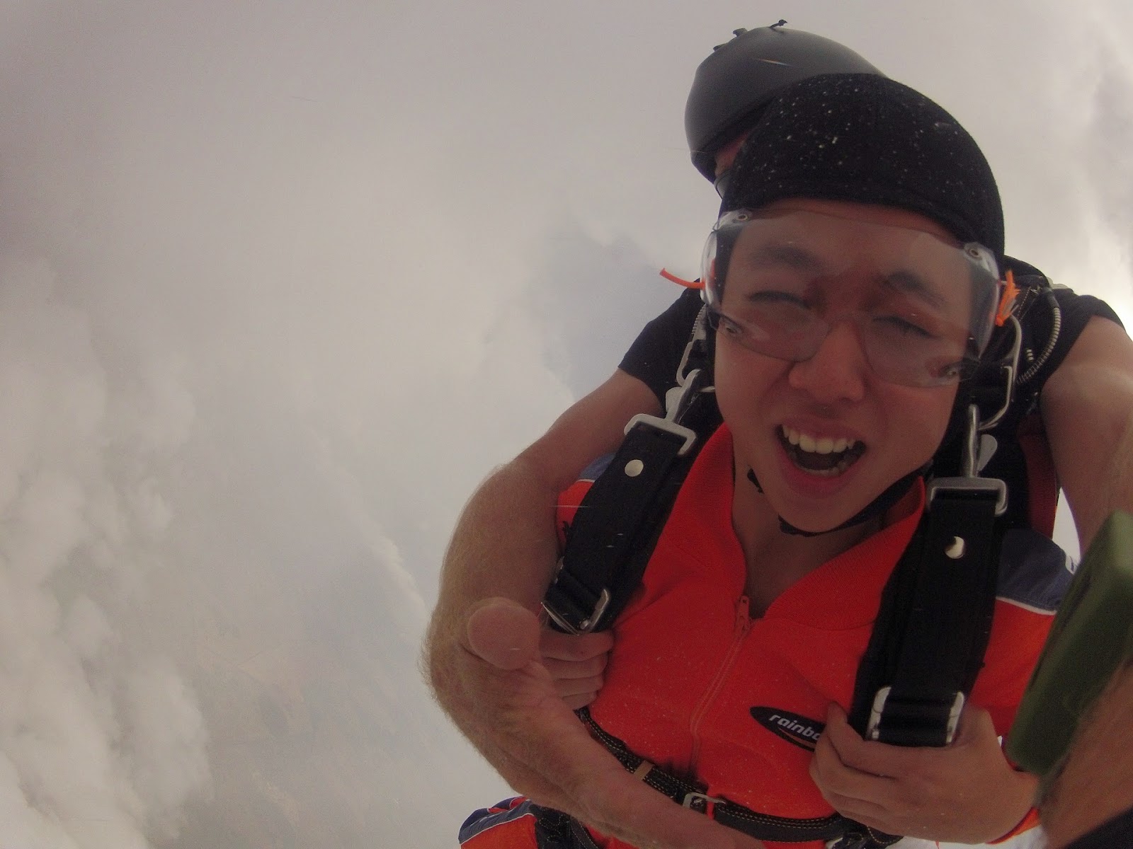 GOLD to green: Skydiving at GoJump Berlin Gransee