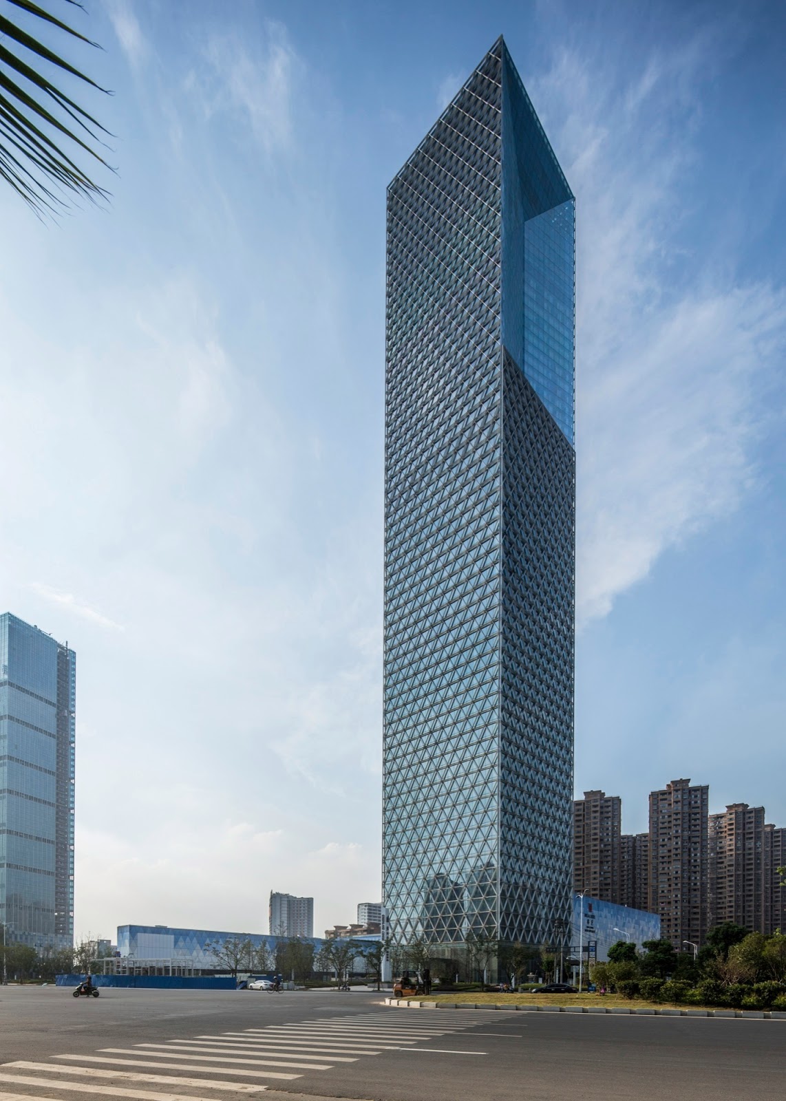 Jiangxi Nanchang Greenland Zifeng Tower / SOM / China