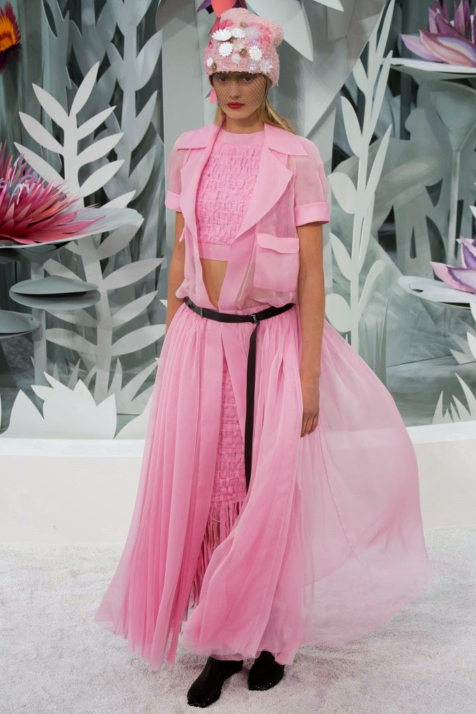 Nicola Loves. . . : The Collections: Chanel Spring 2015 Couture