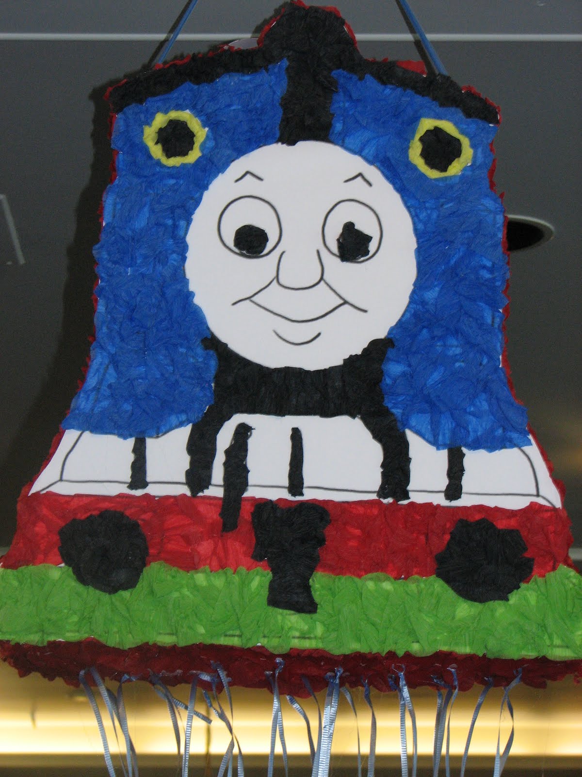 Utopia Party Decor: Pinatas