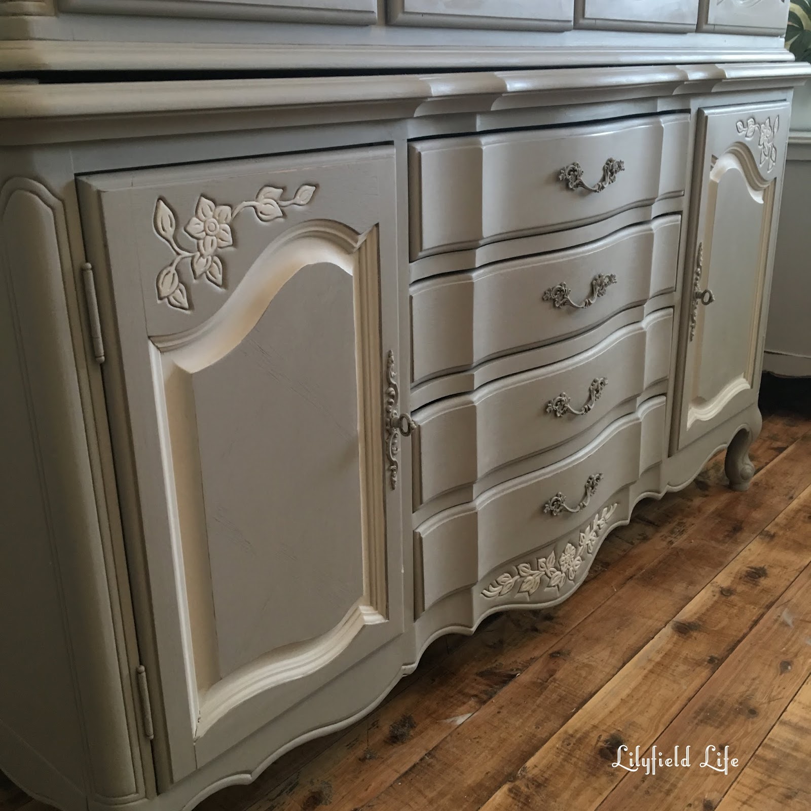 Lilyfield Life: French style buffet painted in taupe