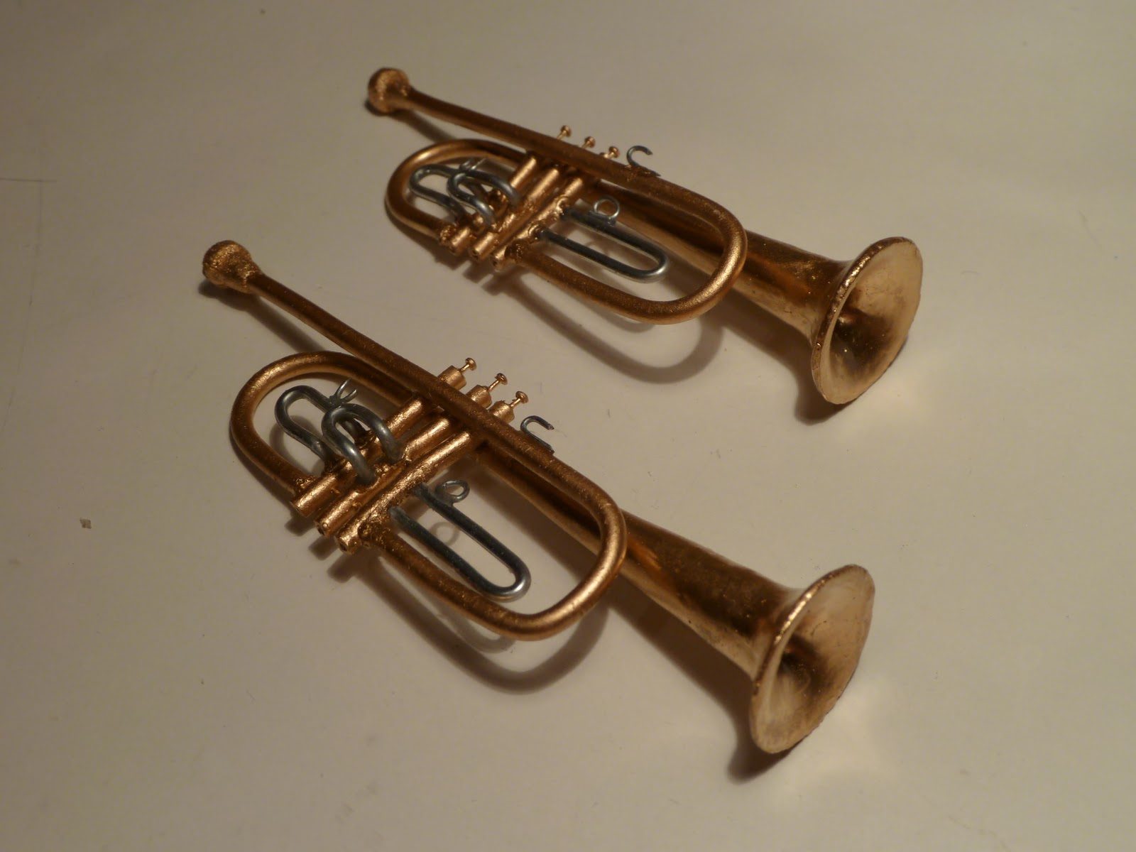 mano a mano: Mini-trompetas