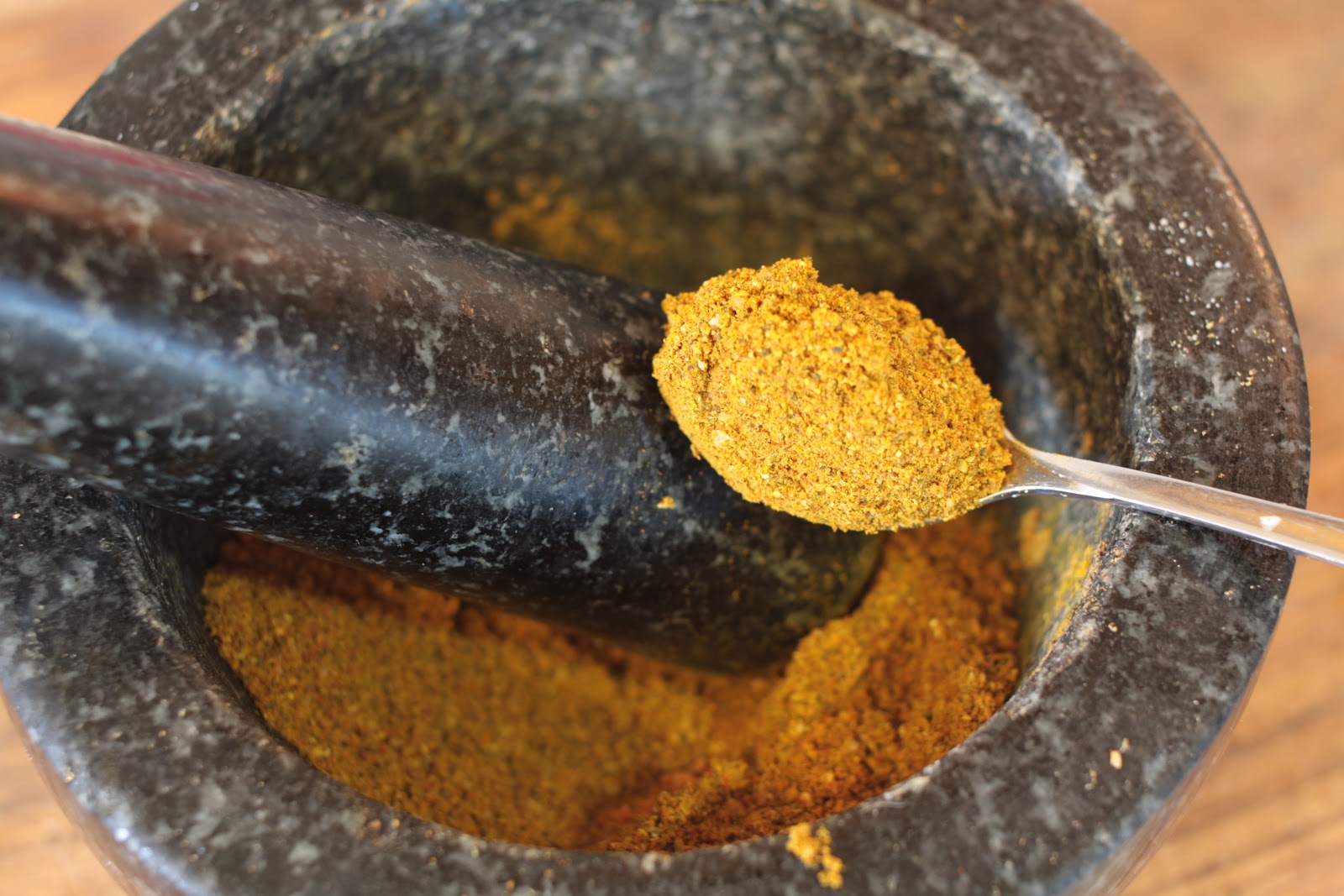 Kosserasie Stories: Oor speserye, lamsvleis en kerrie