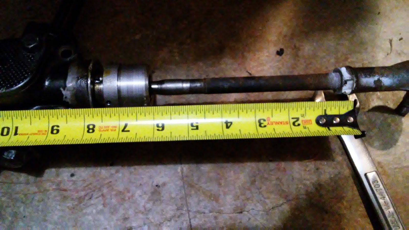 View from a Bus: MGB - steering rack