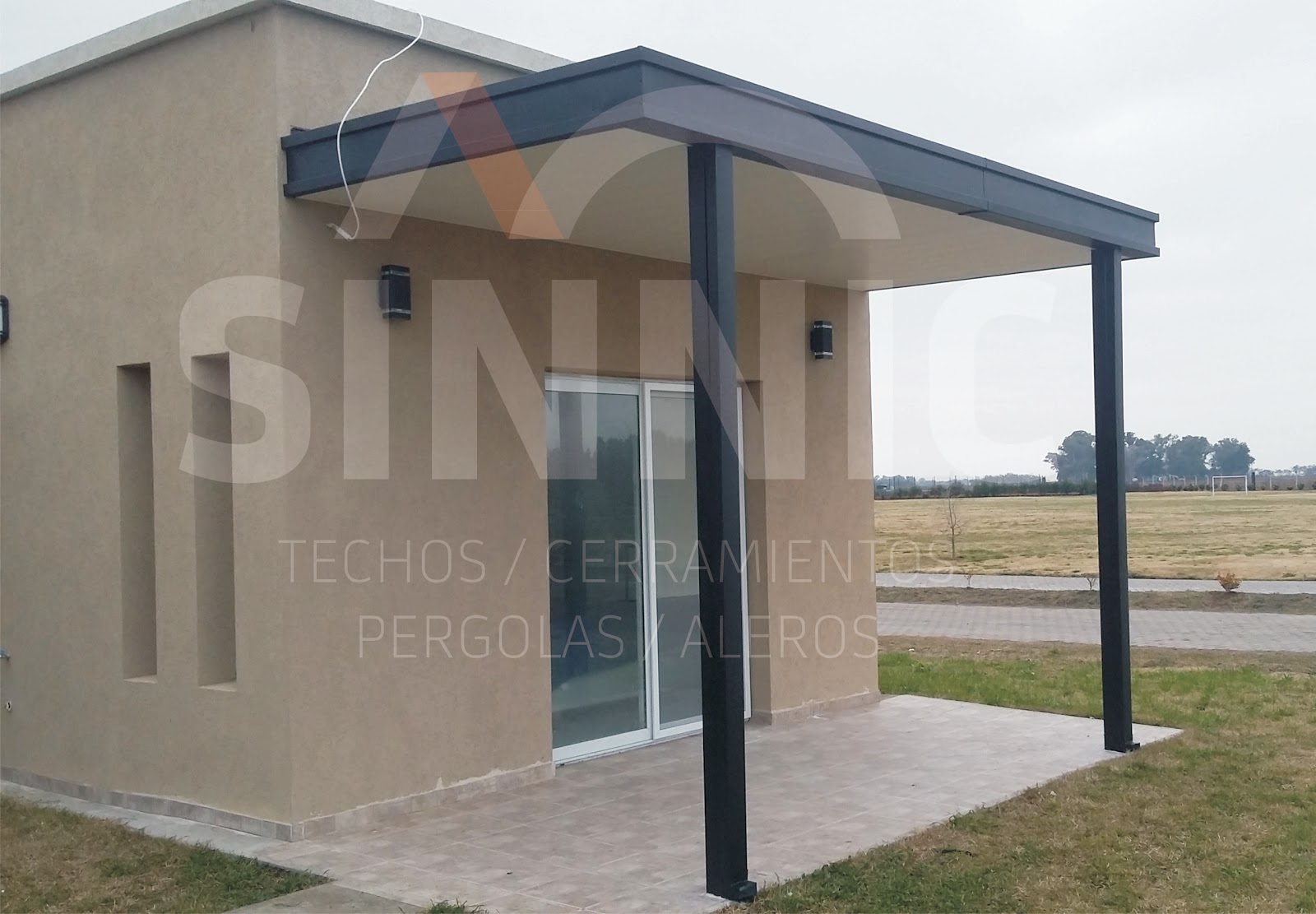 techo de policarbonato, pergolas, aleros: techo de chapa con cielorraso ...