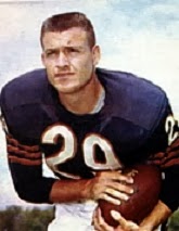 Today in Pro Football History: Rookie of the Year: Ronnie Bull, 1962