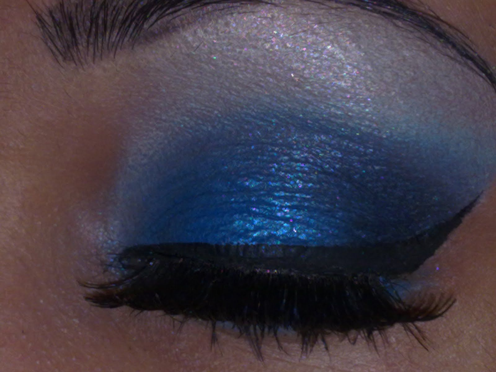 Love Makeup Safira: Royal Blue Makeup Look