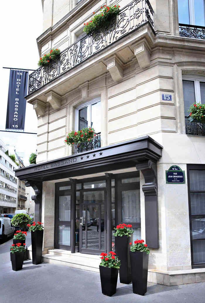 Paris Charming Hotels – The Most Desirable Option for Tourists ...