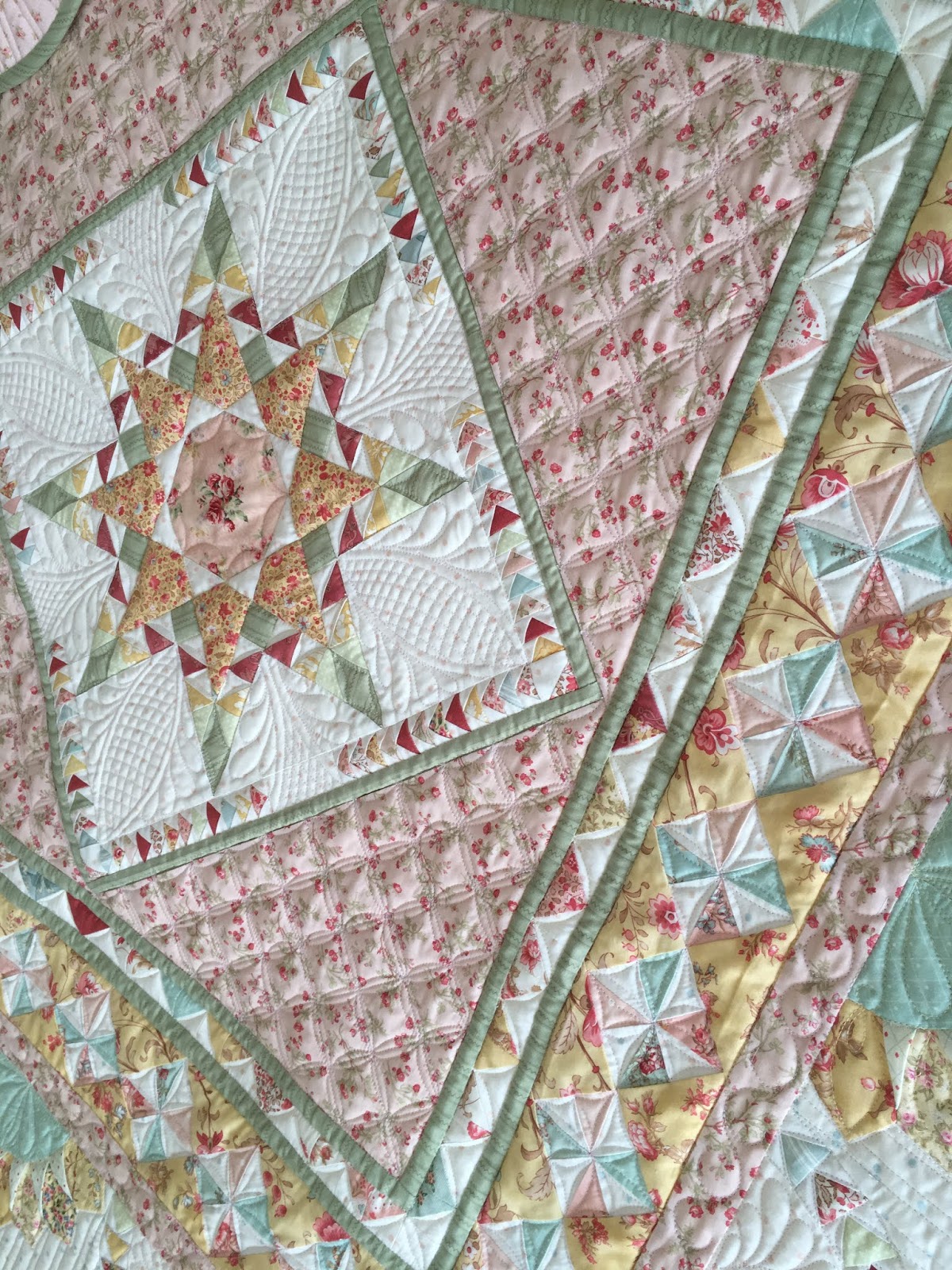 Free to Quilt: Spring Halo