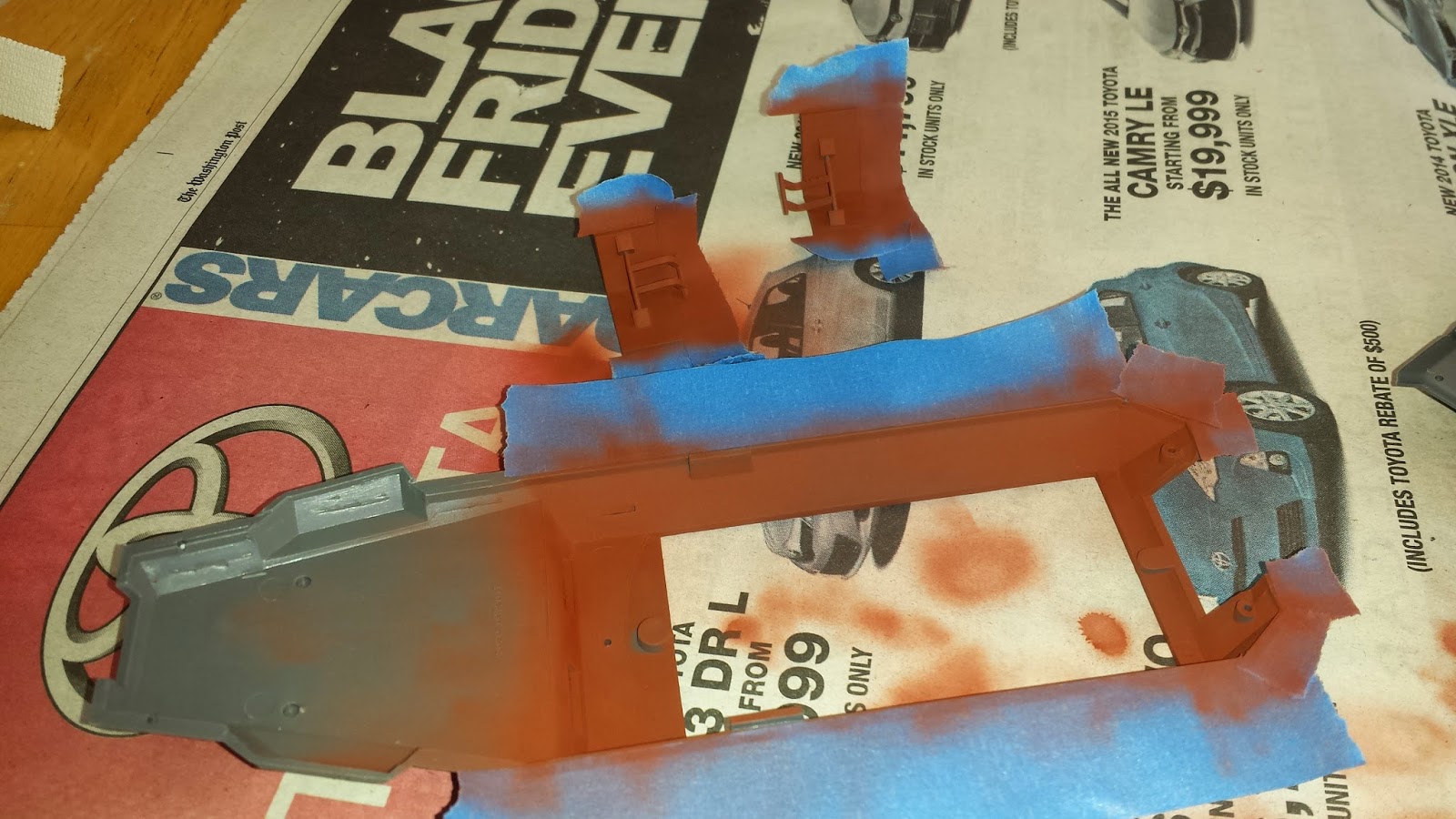 A Model for Ants: Hanomag's Interior Painting