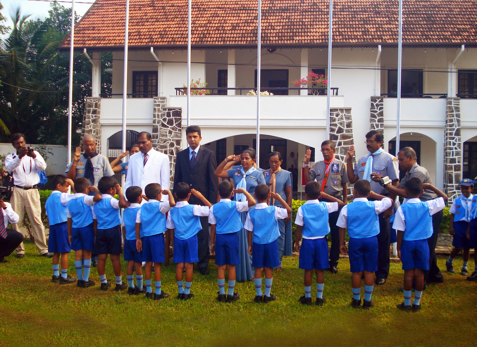 Scouting Magazine - Sri Lanka: Singithi Scouting