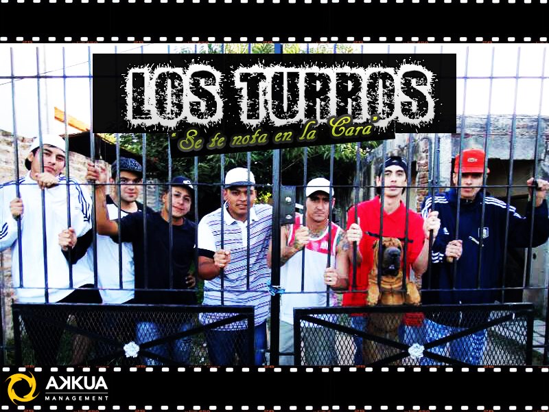 Con La Cumbia En La Sangre: LOS TURROS