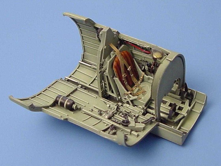 Scale Model Videos: Technique: Detailing Aircraft Cockpits