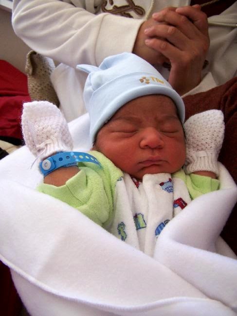 De la mano de Mamá: Ya Dejas de ser un Bebe para convertirte en “un ...