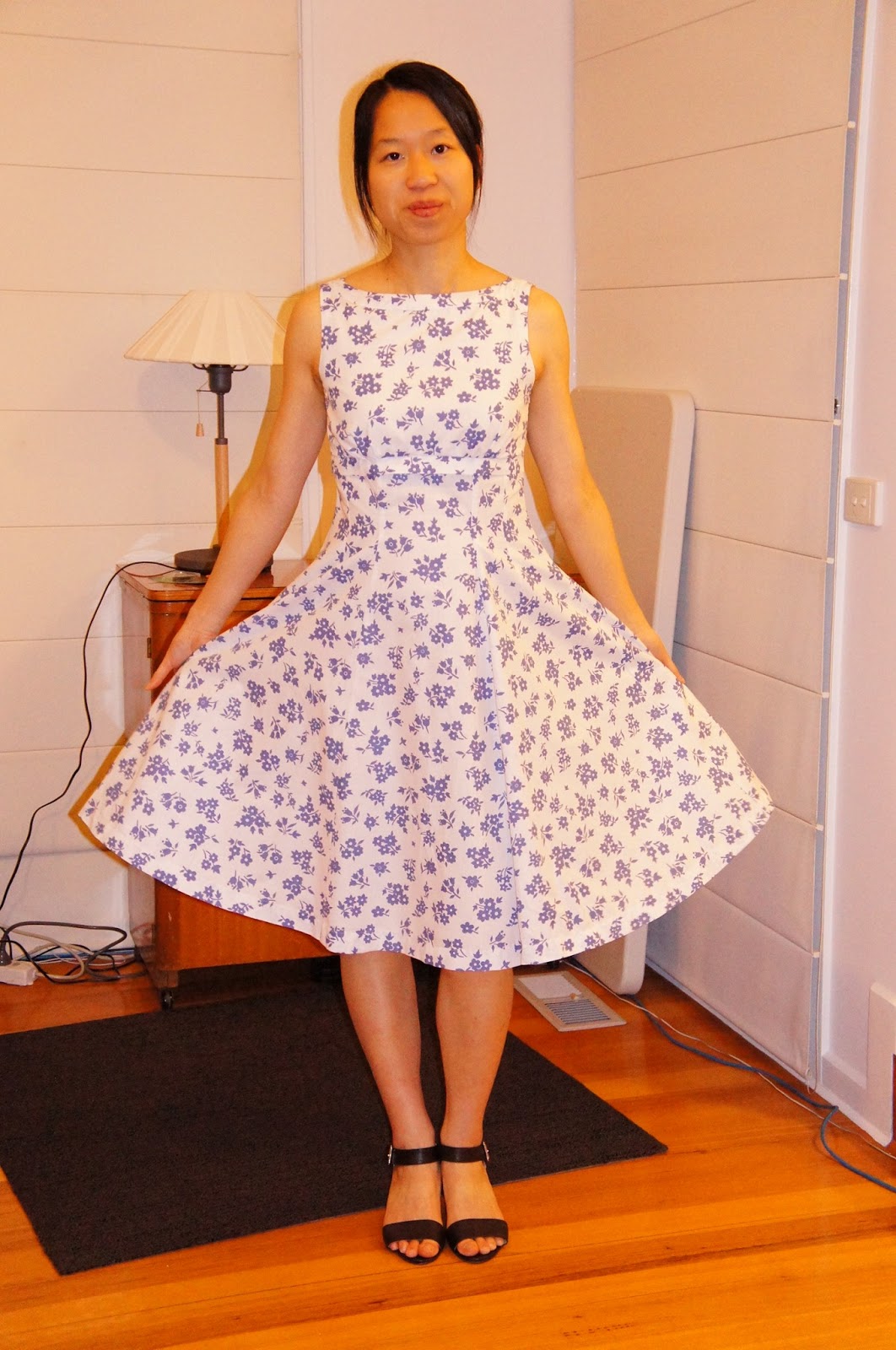 CozyCotton: Celeste's Sewing Blog: Butterick 5603 dress