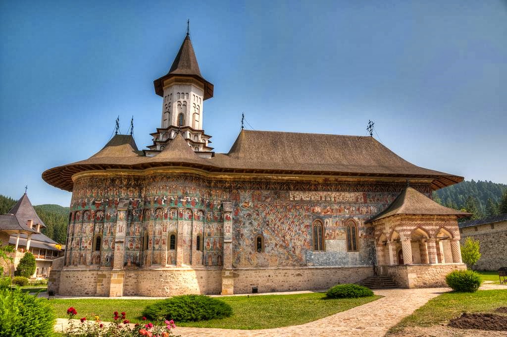The Painted Monasteries of Romania ~ Kuriositas