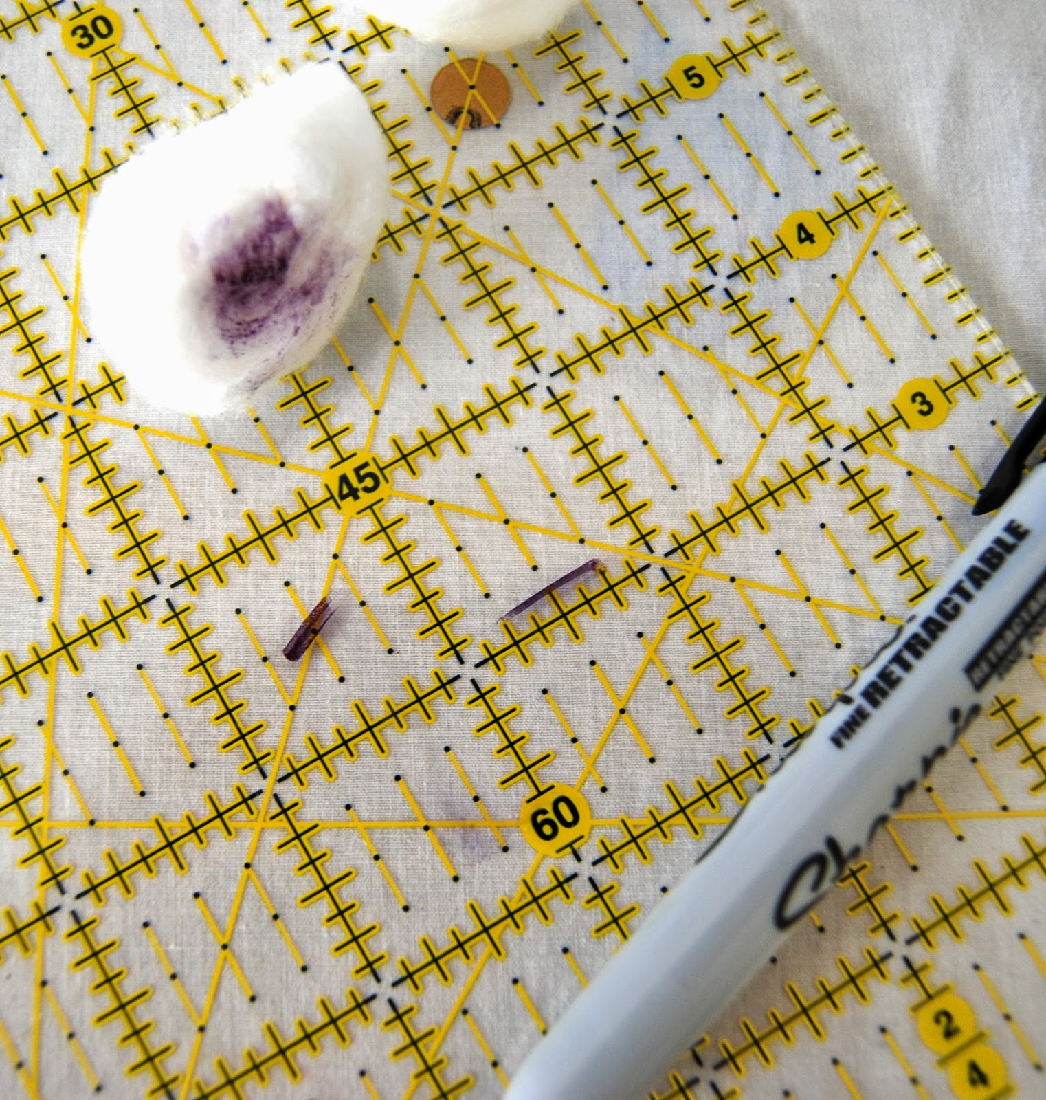 Pedal Sew Lightly: Easy Ruler Modification - Tuesday Tip