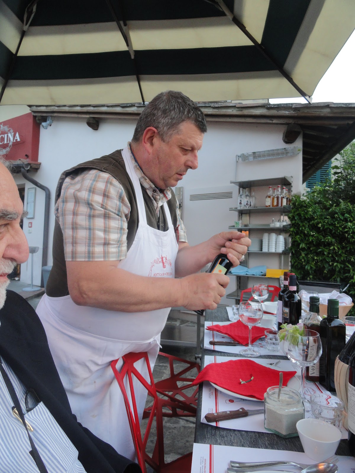 The Passionate Foodie: Dario Cecchini: The Singing Butcher of Panzano