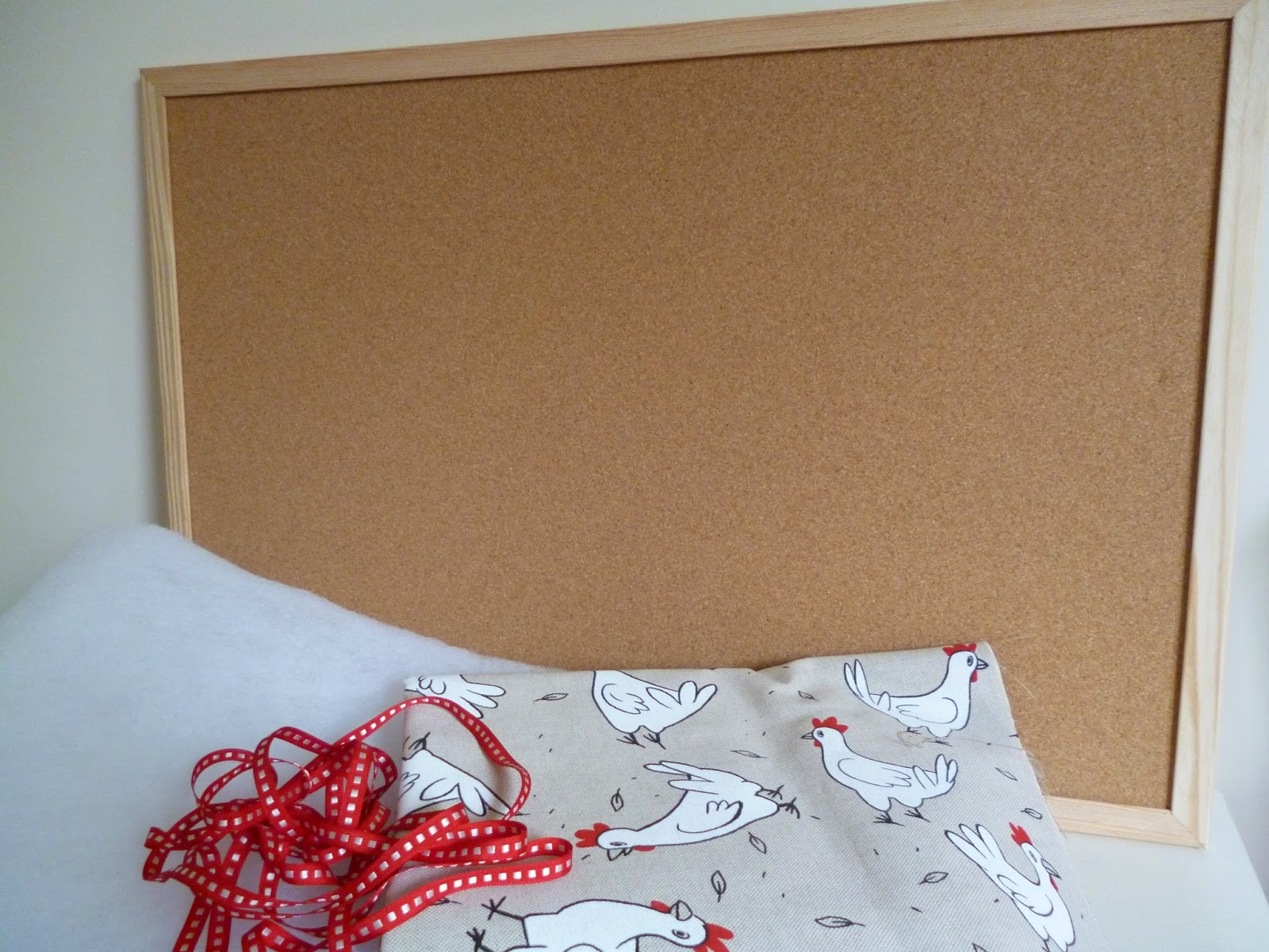 Tutorial Fabric Pin Board
