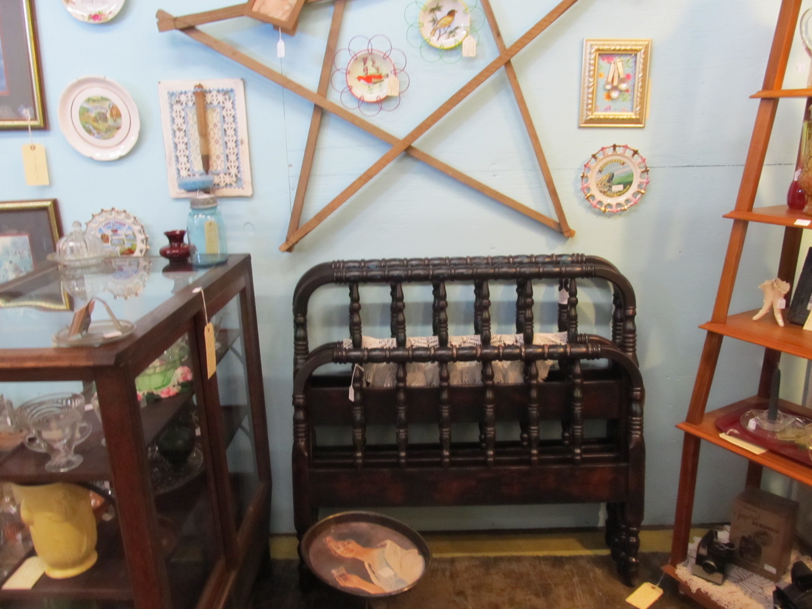 Ranch Dressing Handmade and Vintage: What Makes a Good Antique Booth?