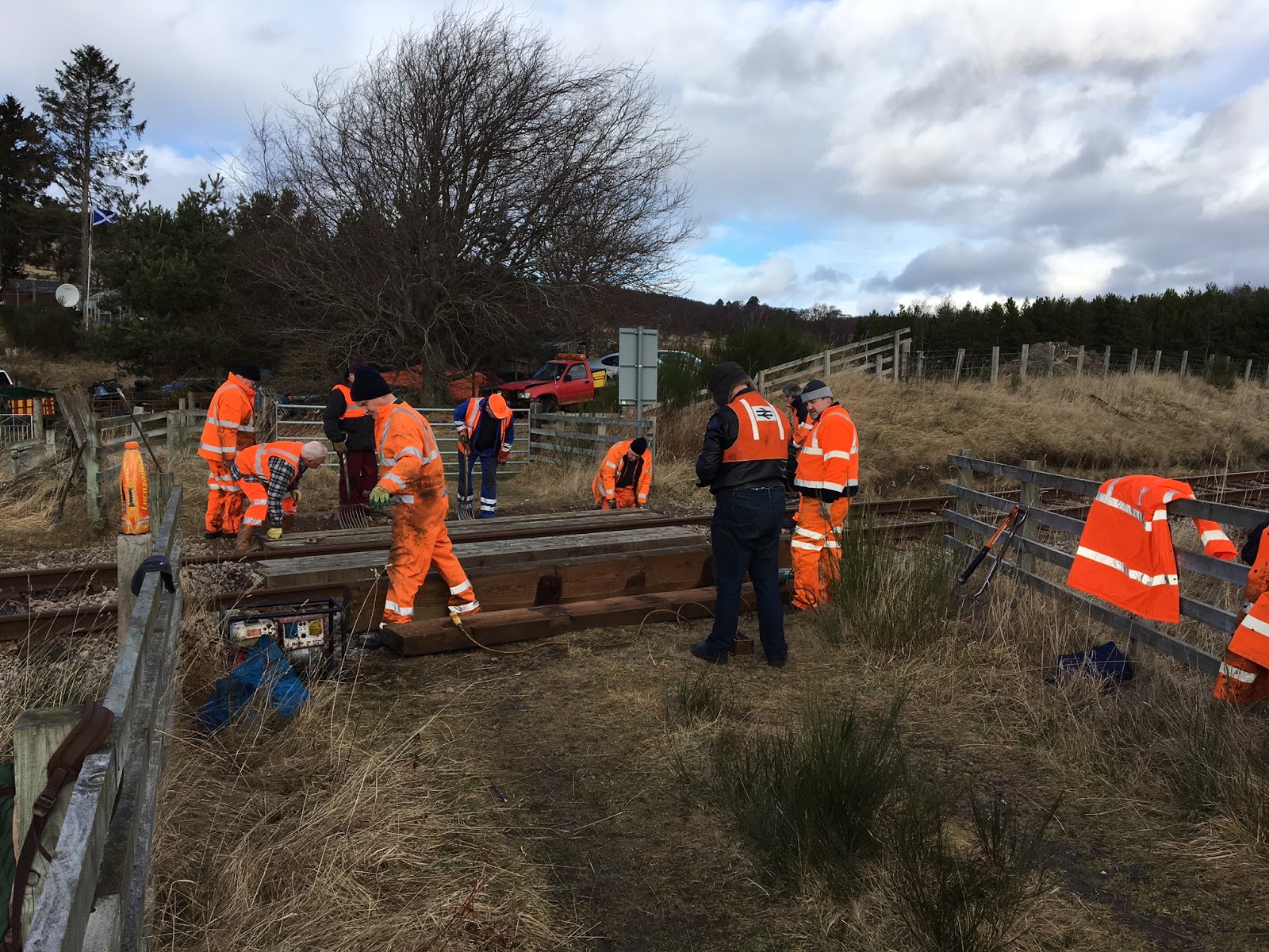 On Track at the Strathspey Railway: Track Slewing Lackgie - 18th ...