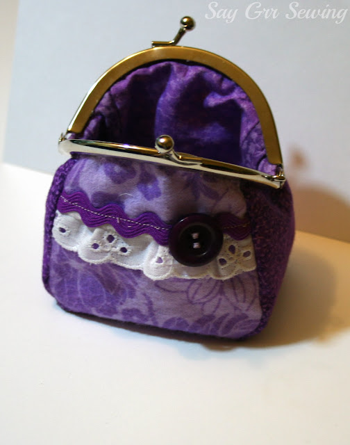Say Grr Sewing: A Perfectly Purple Penny Purse