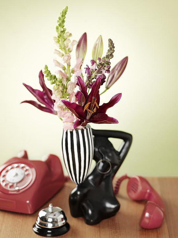 Treasurous Collectibles: Vintage Flowers and Bouquets