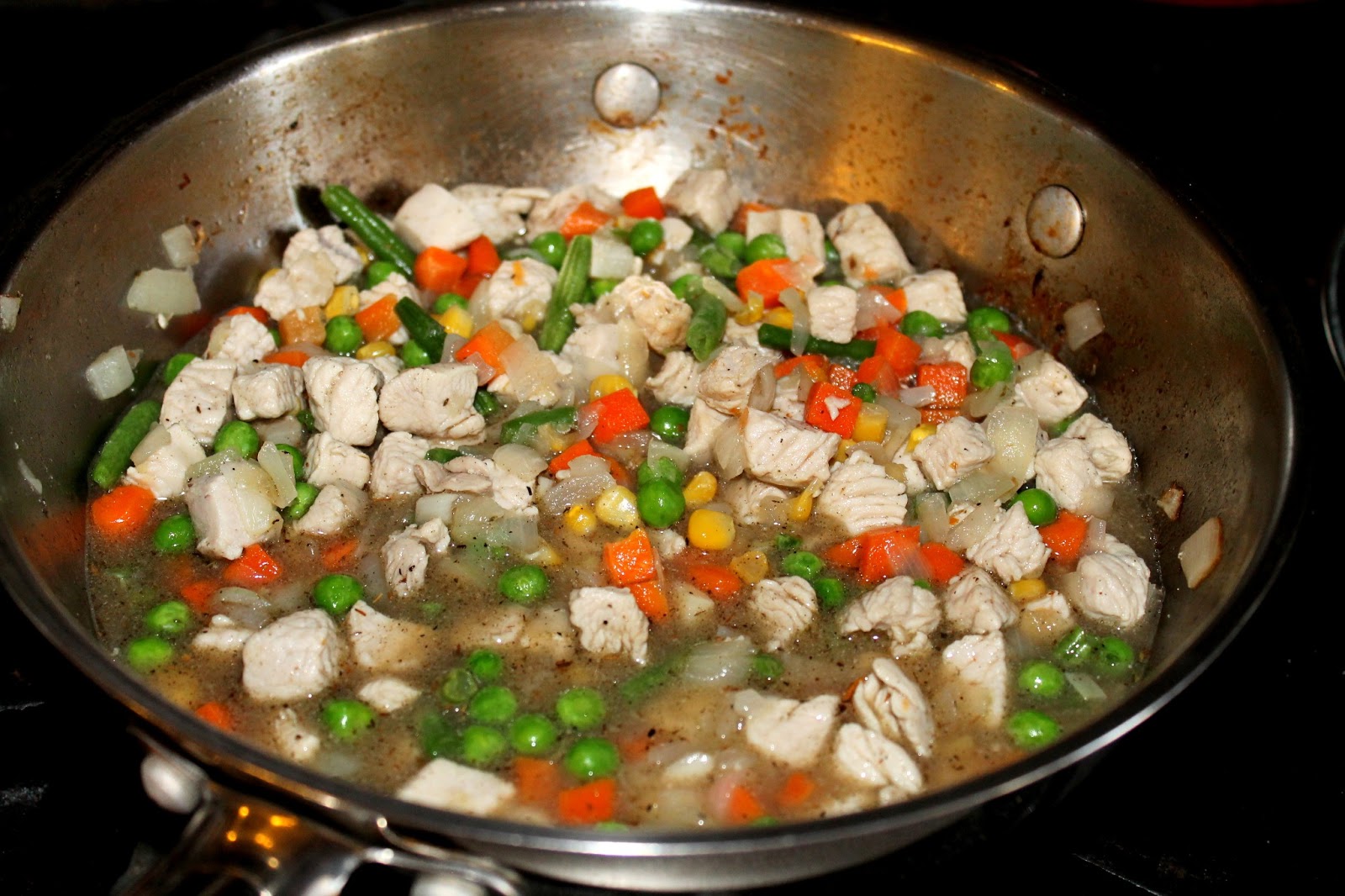 Thin Living: Impossibly Easy Mini Turkey Pot Pies