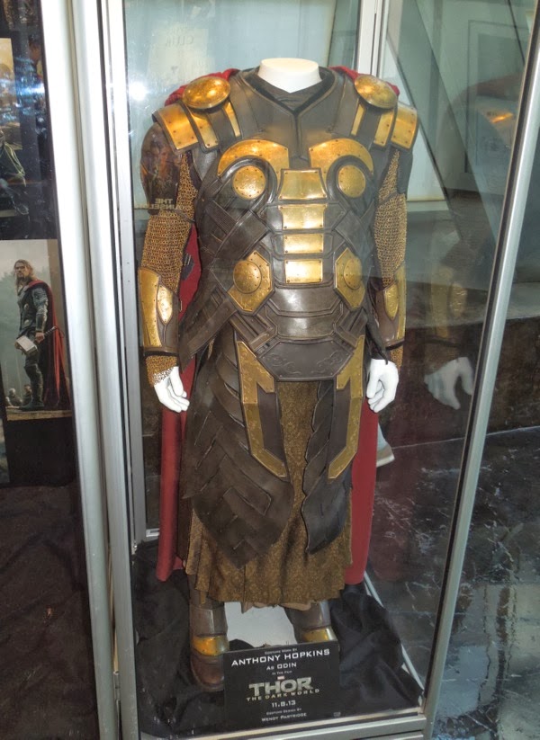 Hollywood Movie Costumes and Props: Original Thor: The Dark World movie ...