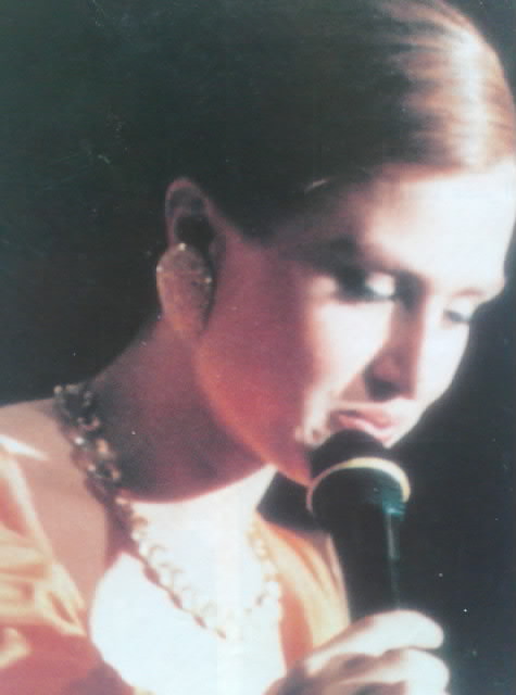 ƮᏲҾ дևծιστøρία.: Simone: Egypt's Madonna? - سـيـمــون.