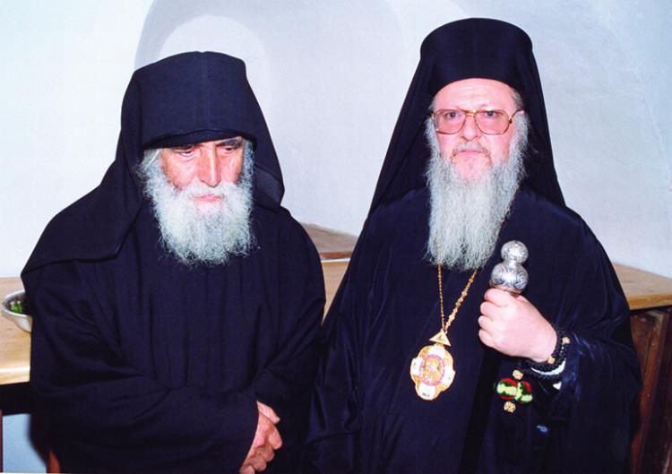 ORTHODOX CHRISTIANITY THEN AND NOW: Rare Video Showing an Embrace ...