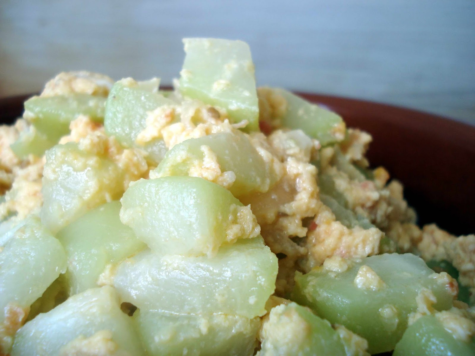 Mi abuelita Caro: Chayotes con huevo