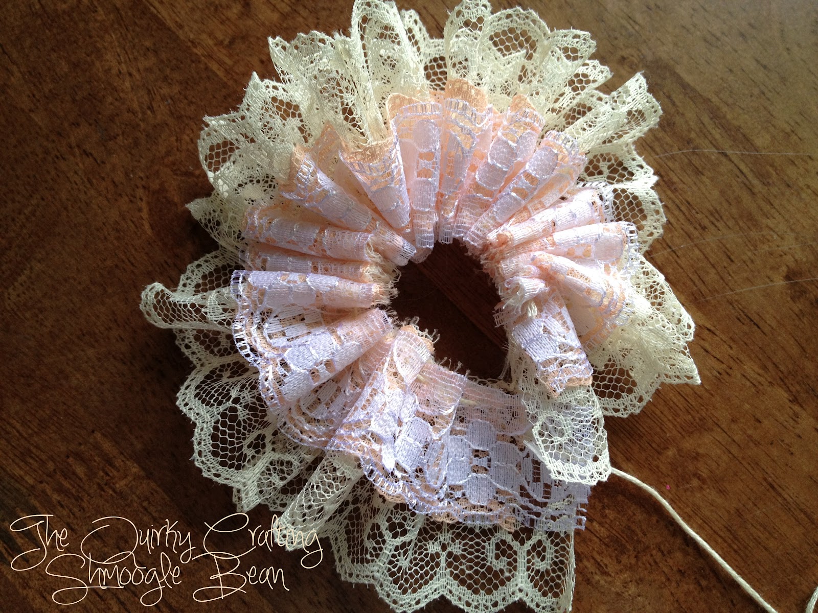 The Quirky Crafting Shmoogle Bean: Vintage Inspired Layered Lace Flowers