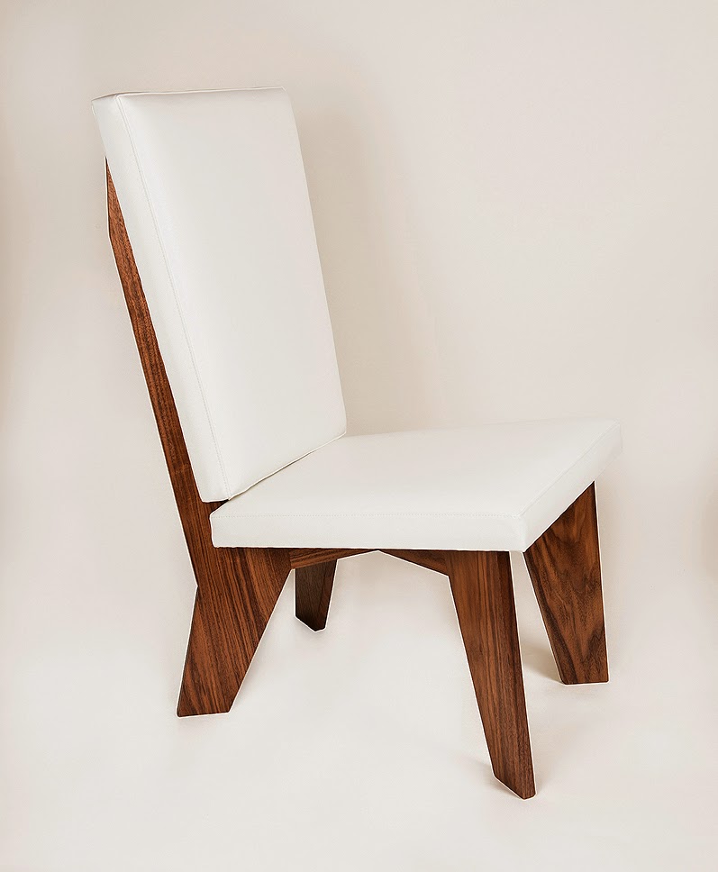 The Refined Edge: aXial Hi-back Lounge Chair